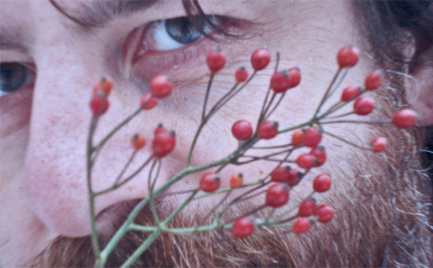 Sean Rowe mit Live-Session und Debüt "Magic" im Stream— Rolling Stone