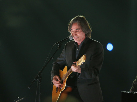 Singer-Songwriter Jackson Browne wurde positiv auf das Coronavirus ...