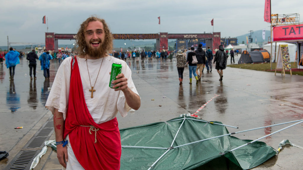 Rock am Ring 2016: Die besten Kostüme und Outfits der Fans— Rolling Stone