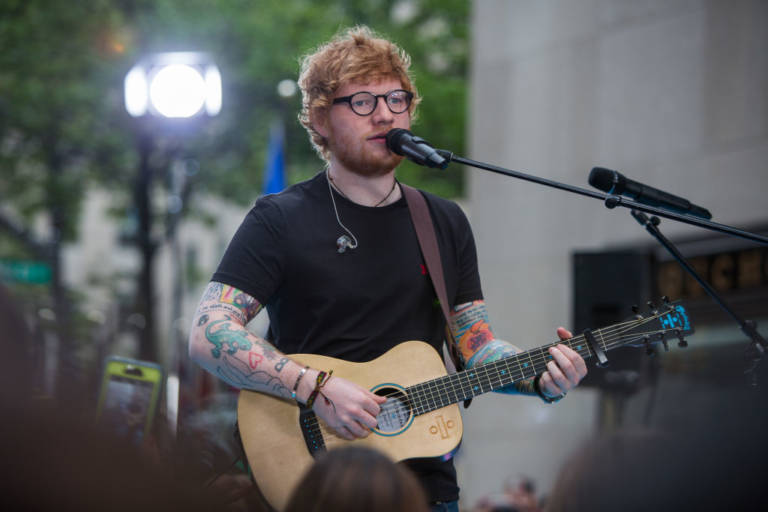 „La La Land“-Parodie: Lisa Simpsons verknallt sich in Ed Sheeran ...