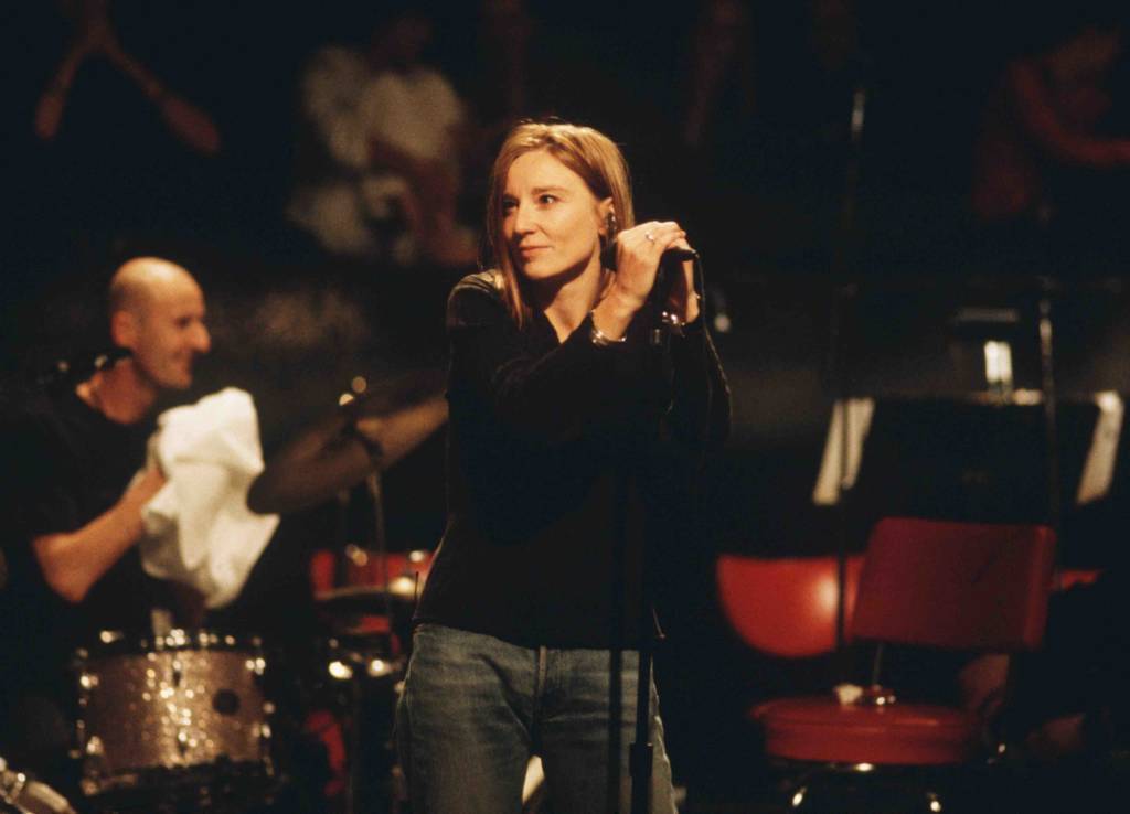 Beth Gibbons: „Lives Outgrown“ und Berlin-Konzert – erster Song hier ...