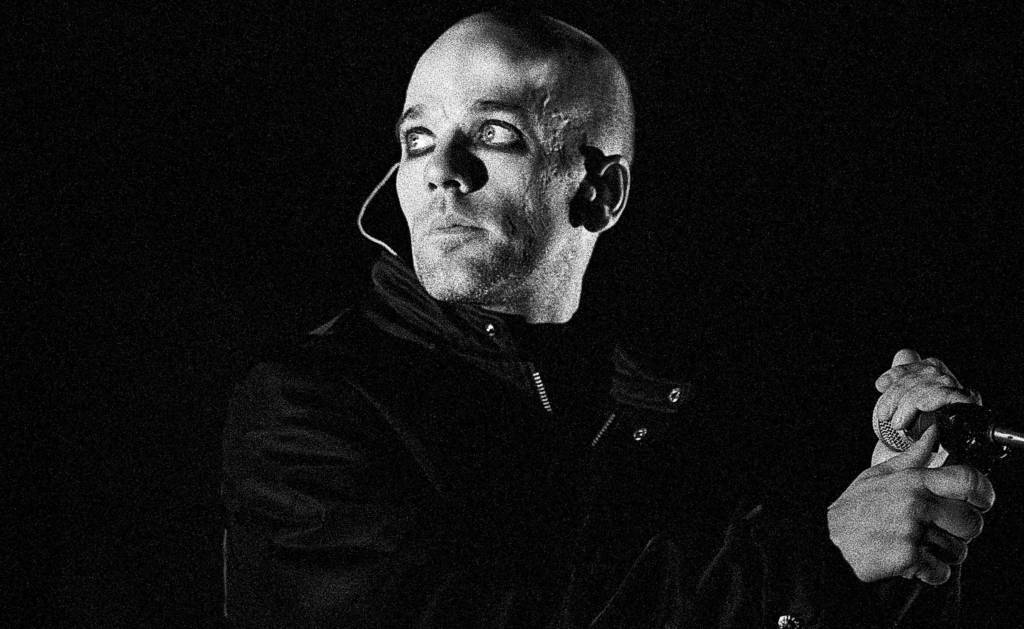 Im Video: Michael Stipe veröffentlicht ersten Solo-Song „Your ...