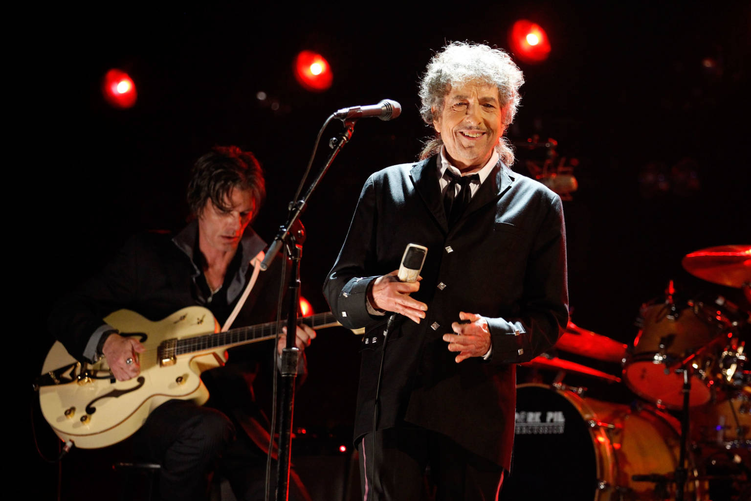 Kritik: Bob Dylan live in Berlin – Im Barrique gereift— Rolling Stone