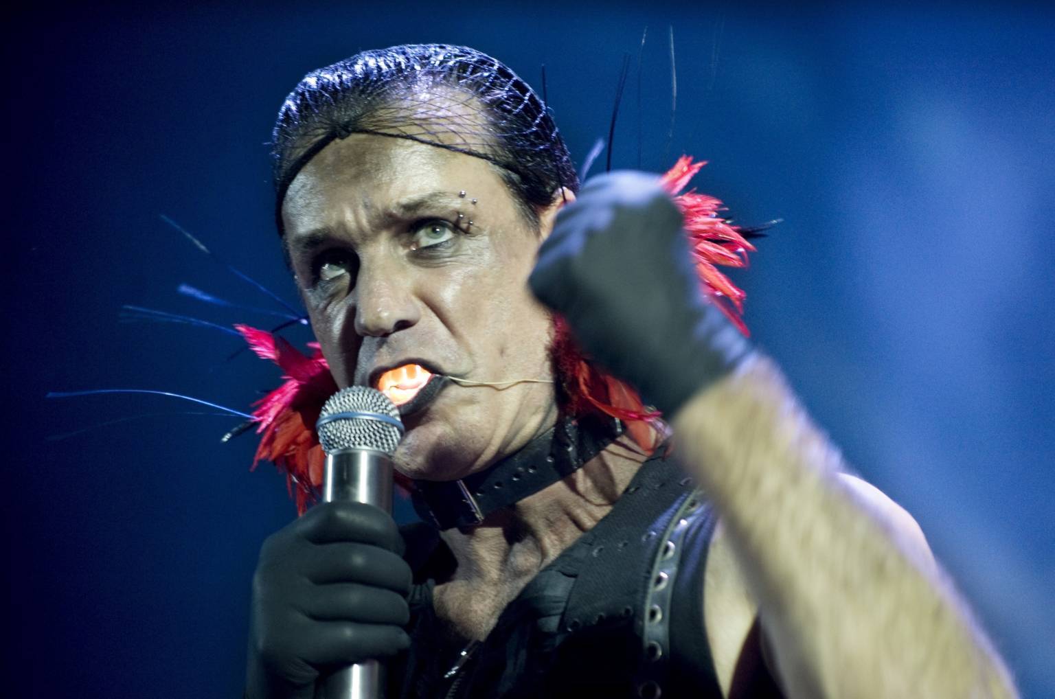 Rammstein: Das sagt Till Lindemann zu Corona und ob das die Tour ...