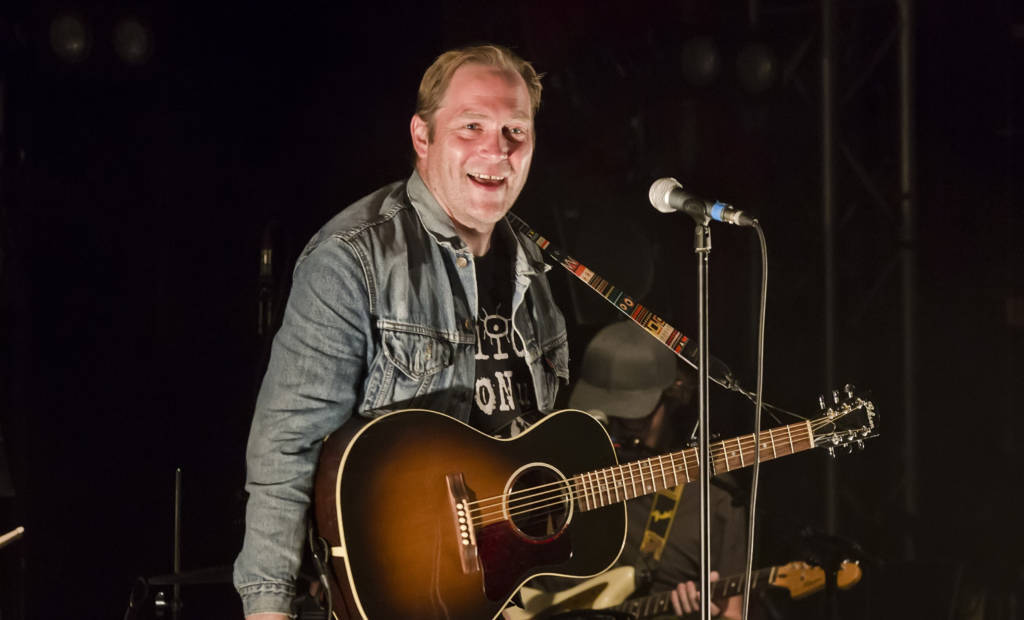 Thees Uhlmann: Deshalb liebt er die Toten Hosen, Scorpions und Avicii