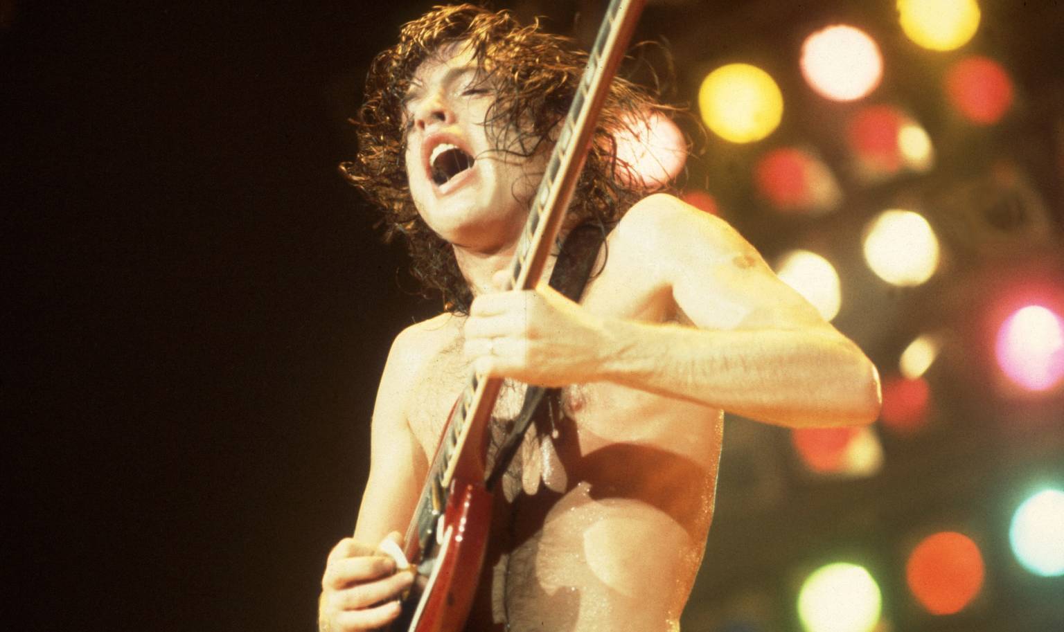 AC/DC: „Back In Black“ stellt unglaublichen Platin-Rekord auf— Rolling ...