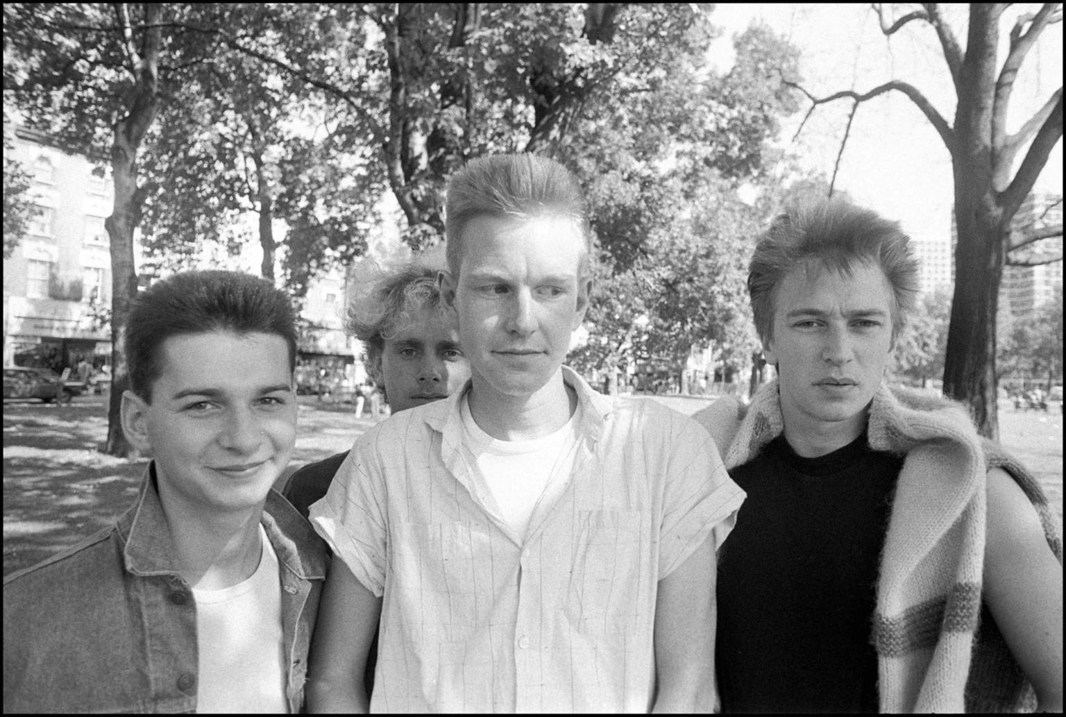 Gegen Corona: Italienische Depeche-Mode-Fans feiern zu „Enjoy The Silence“