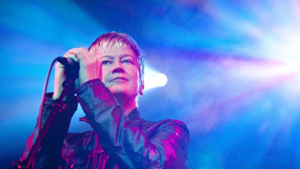 Anne Clark ist an Krebs erkrankt, Deutschland-Tour abgesagt