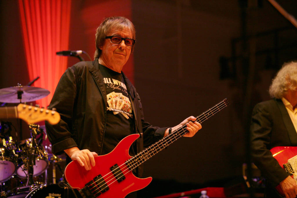 Bill Wyman träumt sich zurück auf die Rolling-Stones-Bühne— Rolling Stone
