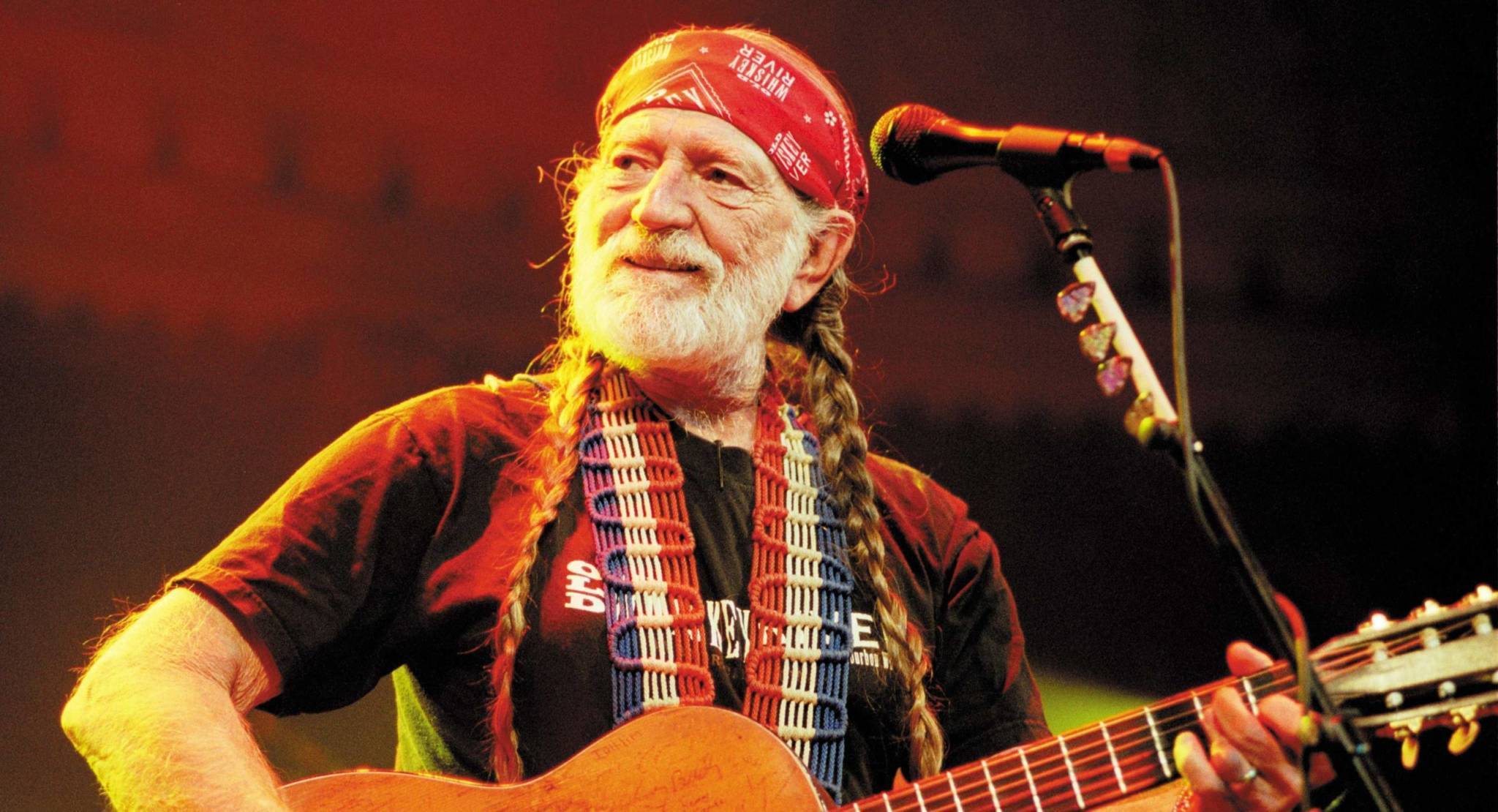 Willie Nelson kehrt auf die Bühne zurück