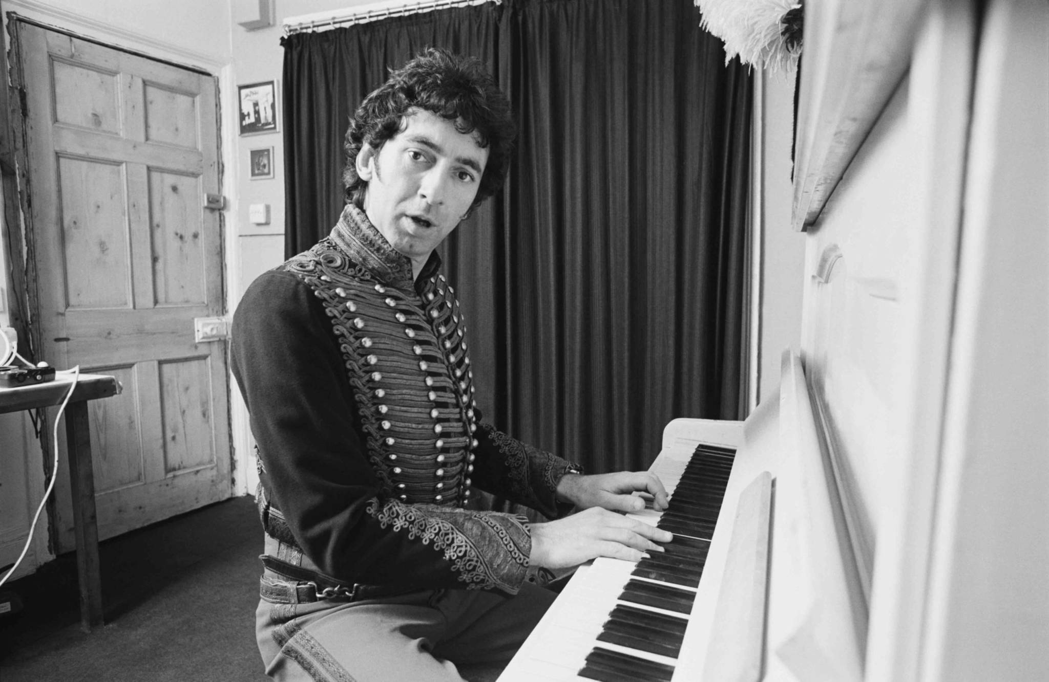 Pop-Kolumne mit Eric Pfeil: Eine Hommage an Jona Lewie, Ollie Halsall ...