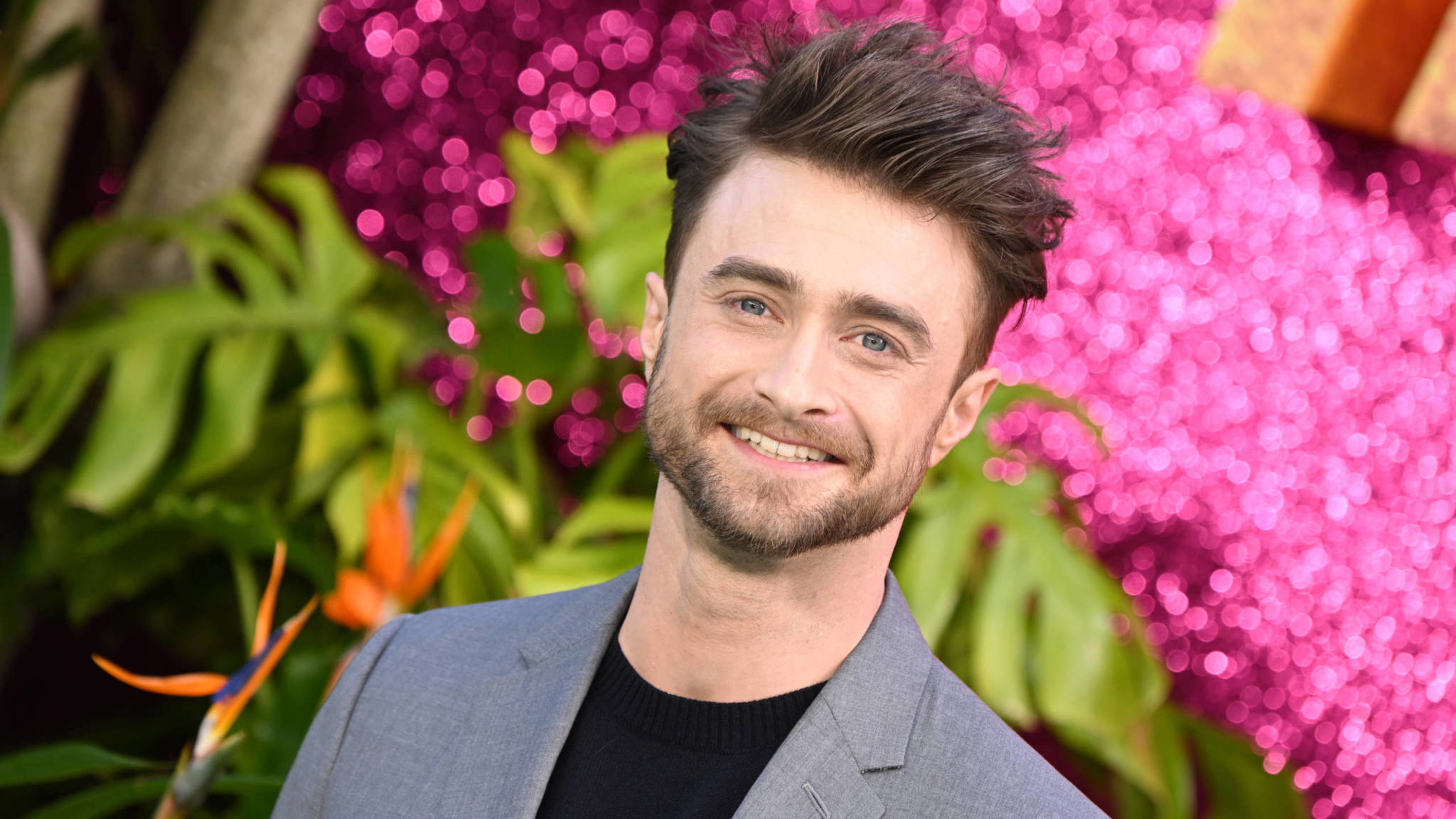 Erster Trailer mit Daniel Radcliffe als Weird Al Yankovic— Rolling Stone