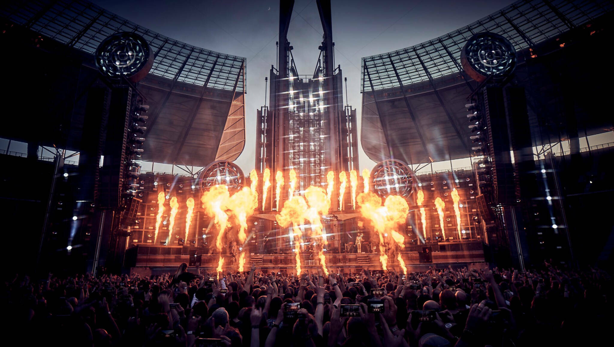 Rammstein live 2019-2024: Hier Backstage-Doku sehen