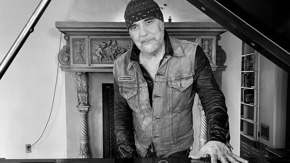 Daniel Lanois im ROLLING-STONE-Videointerview: Über „Player, Piano“ und ...