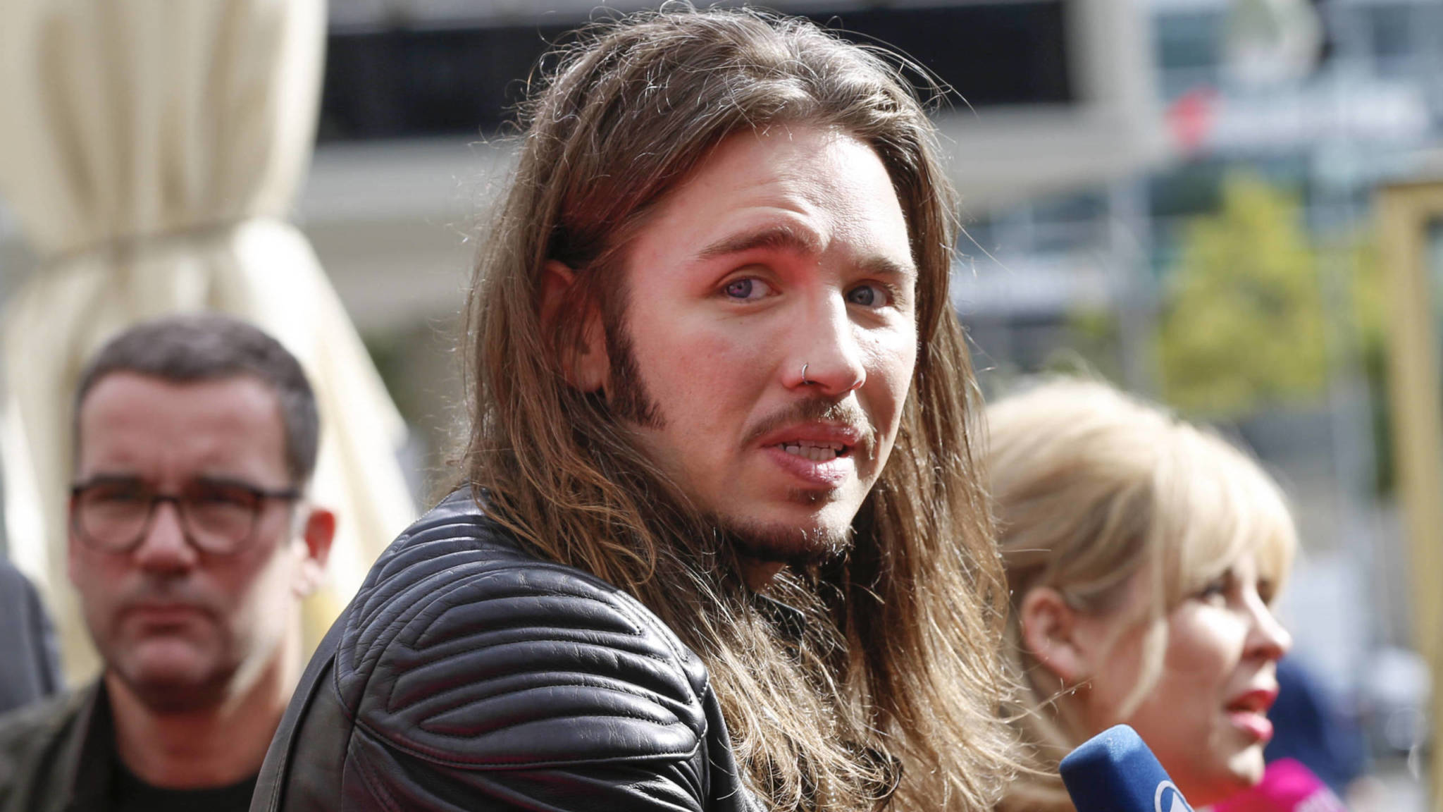 Gil Ofarim macht sich mit Lob von Bon Jovi Mut für sein Comeback