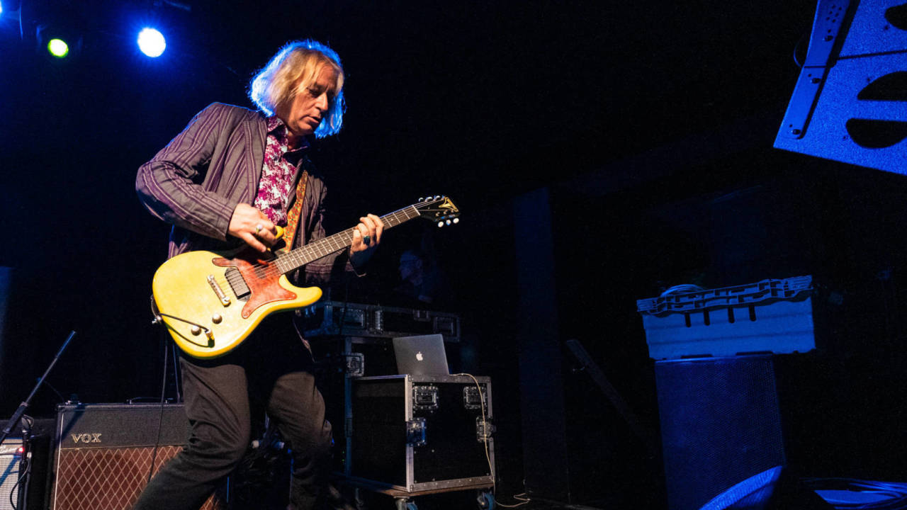 Peter Buck