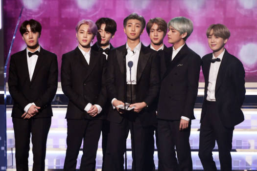 BTS Comeback: Neues Album „Arirang“, Live-Performance & Doku