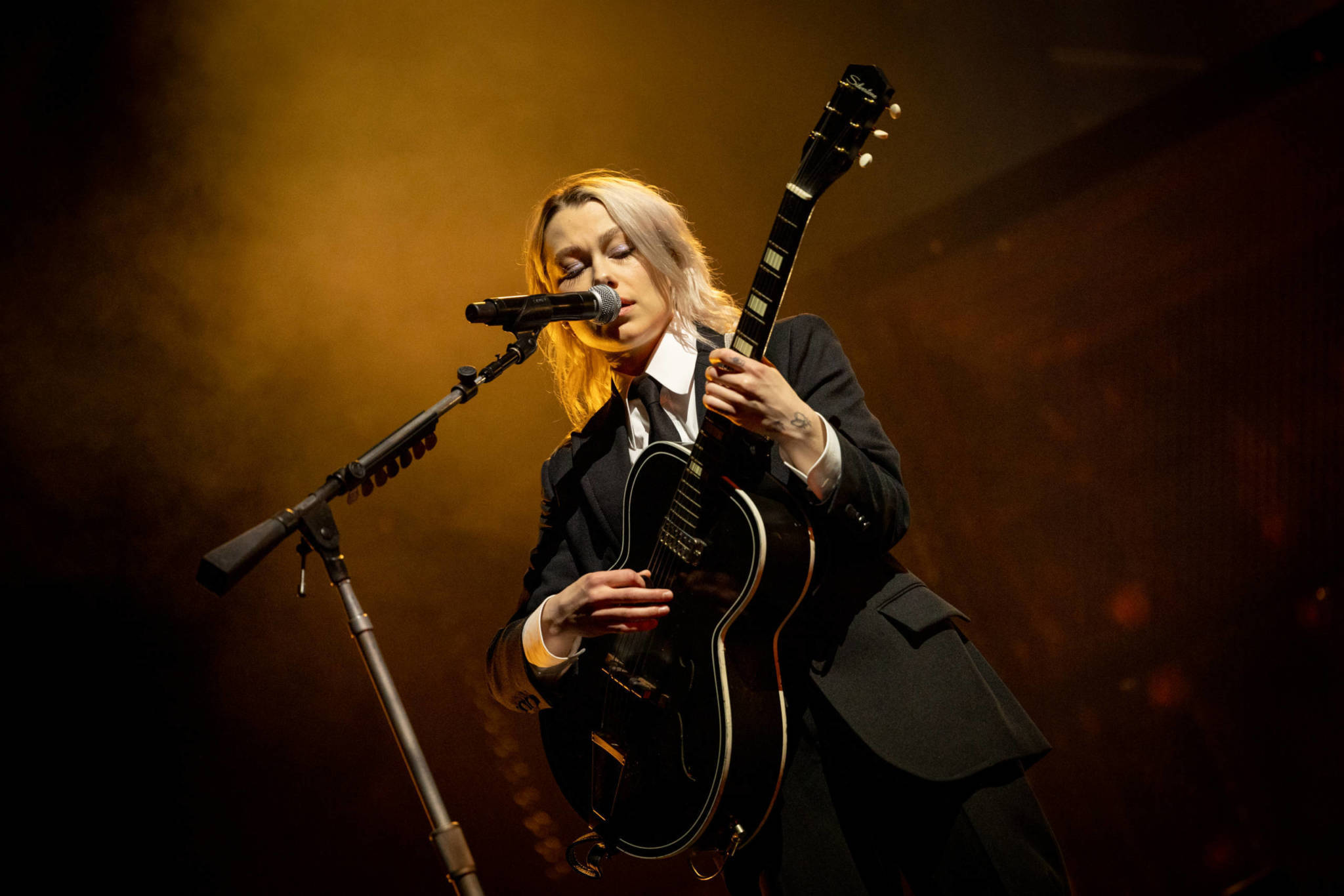Phoebe Bridgers: Gregory Crewdson über das perfekte Tour-Foto