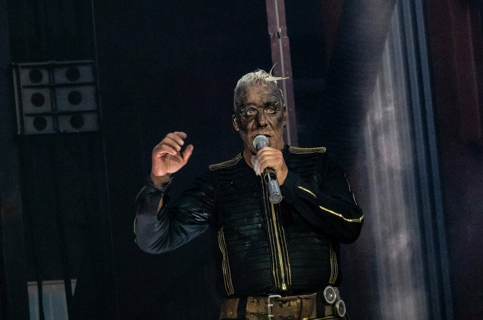 Flake: Infos zu Familie, Eltern und Herkunft des Rammstein-Keyboarders