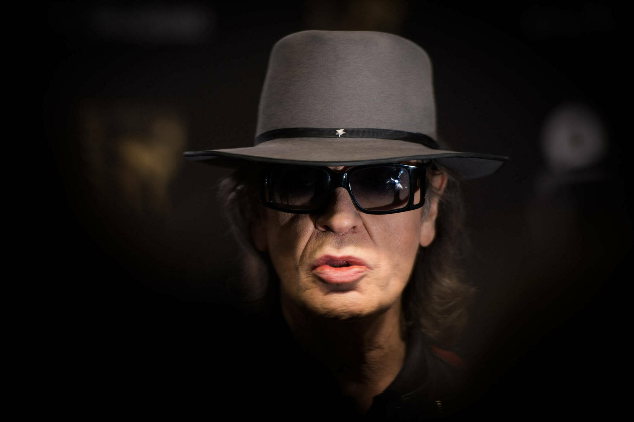 Udo Lindenberg und Apache207 egalisieren Singles-Rekord – und Depeche ...