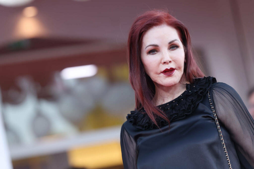 Priscilla Presley gewinnt Rechtsstreit um Missbrauch
