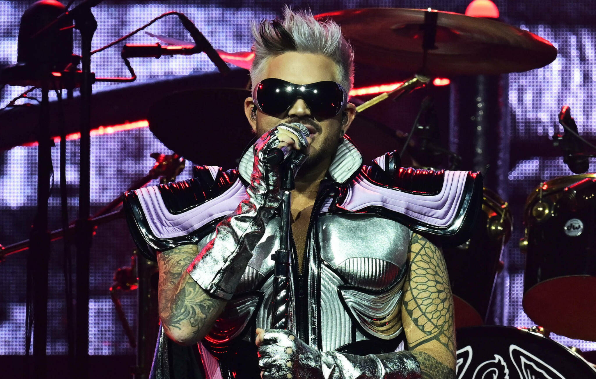Queen + Adam Lambert rocken Amerika - Setlist, Bilder, Videos— Rolling ...
