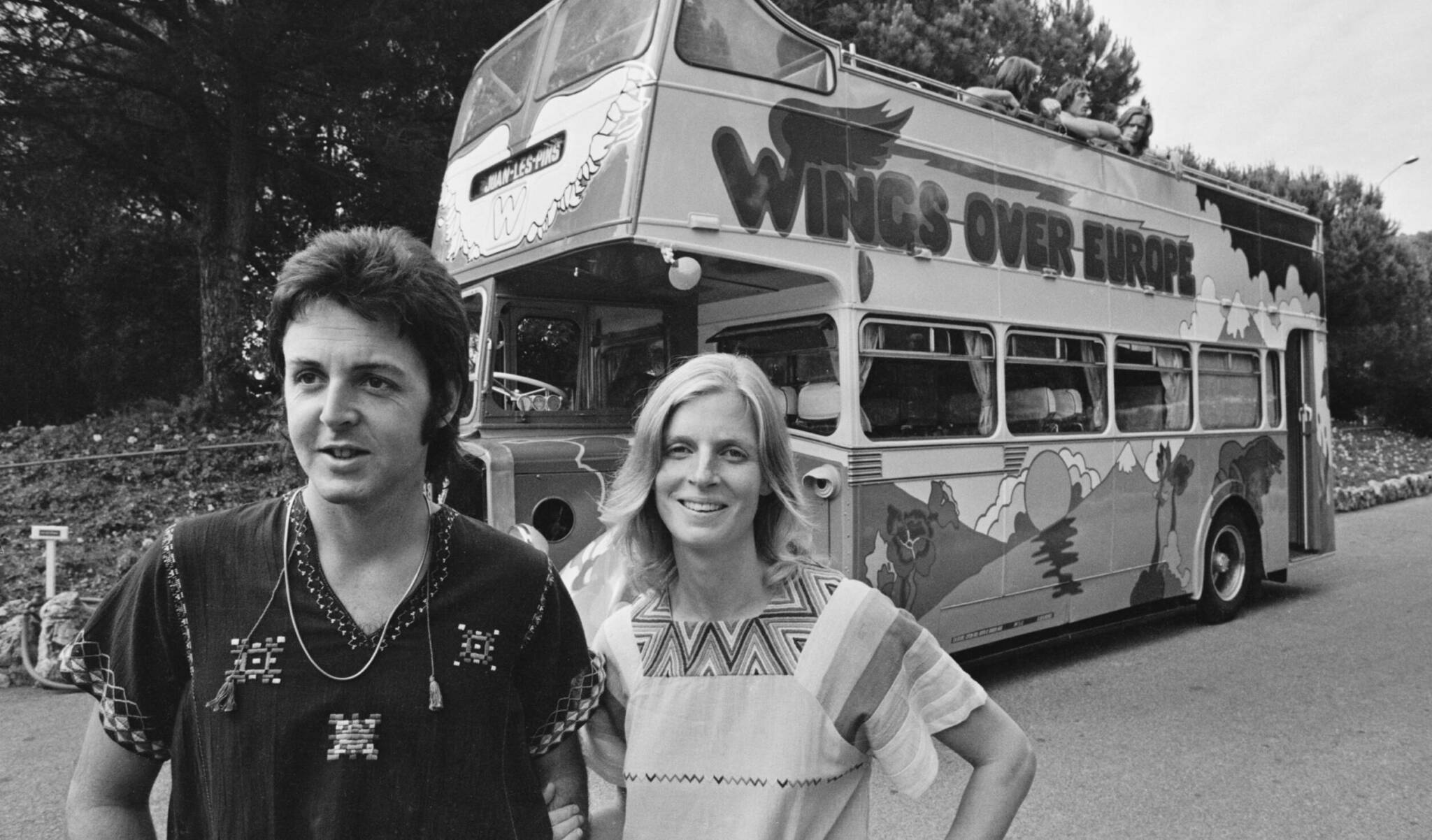 Paul McCartney: „Lebt so ein Rockstar?" So ist die neue Wings-Bio ...