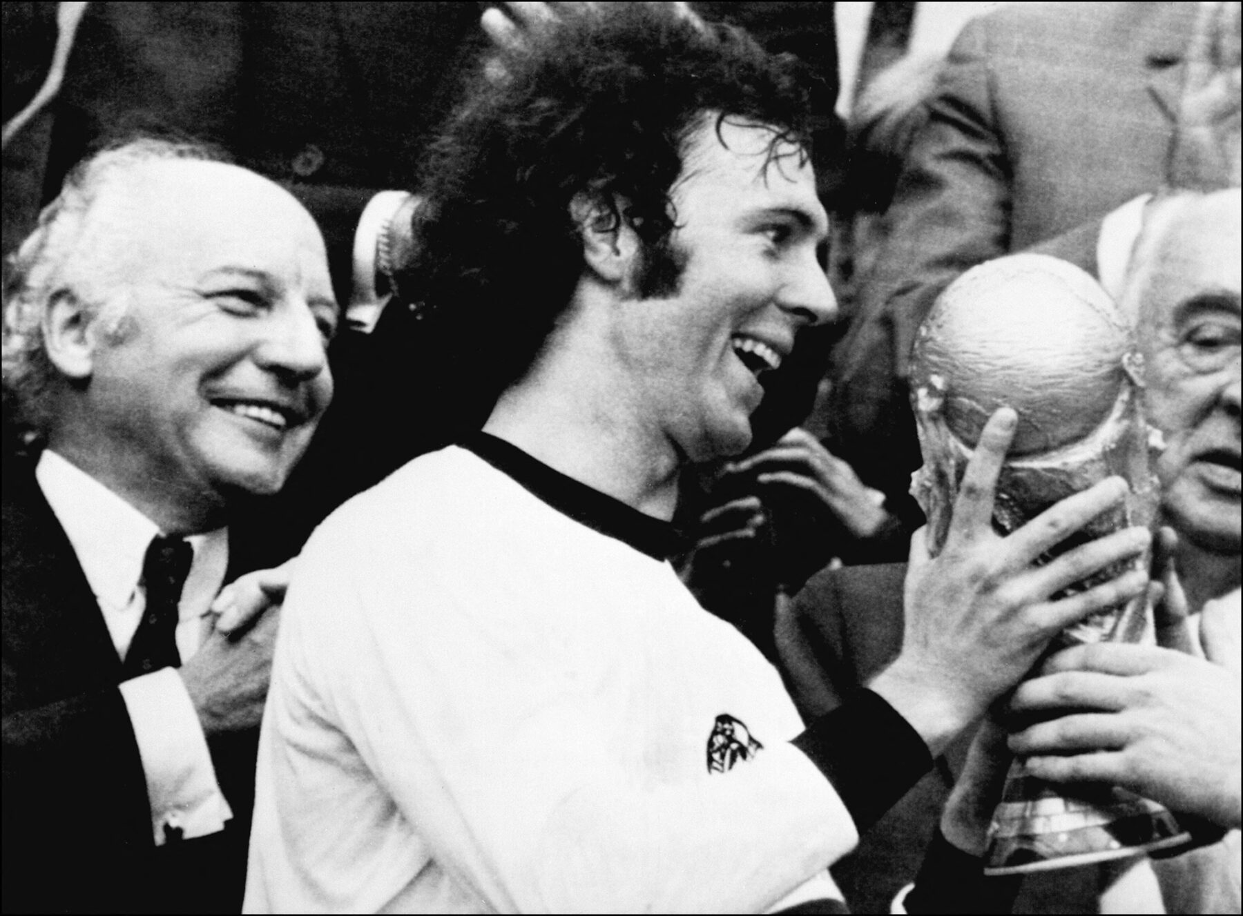 Der Libero: Zum Tod des großen Fußballkünstlers Franz Beckenbauer ...