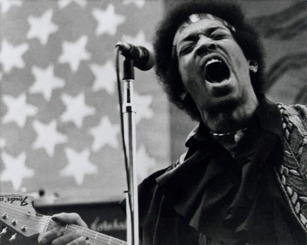 Unveröffentlichter Jimi-Hendrix-Song landet auf dem Mond— Rolling Stone