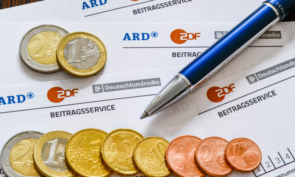 Bald 18,36 Euro! So teuer ist die GEZ-Gebühr im Europa-Vergleich
