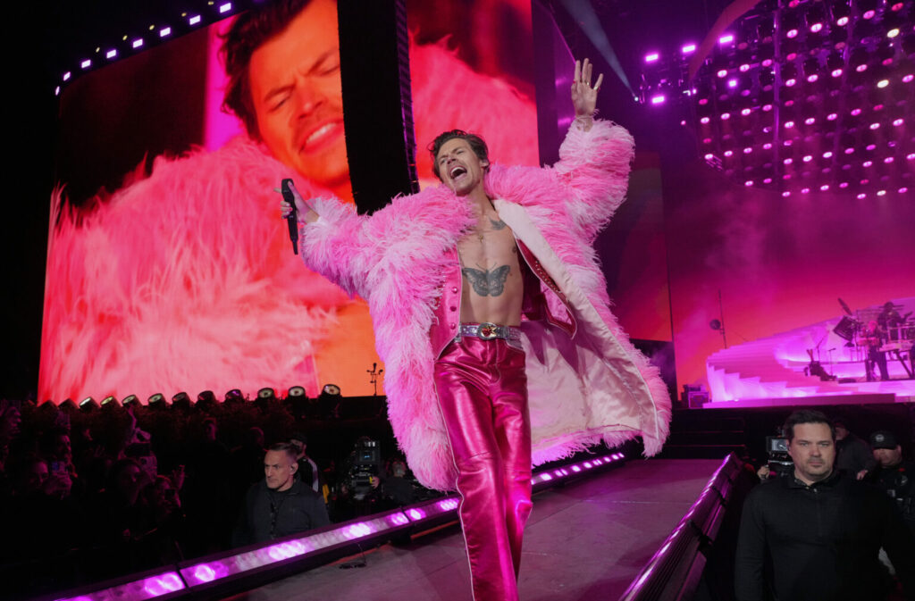 Harry Styles teilt mit Haruki Murakami seine Jogging-Geheimnisse