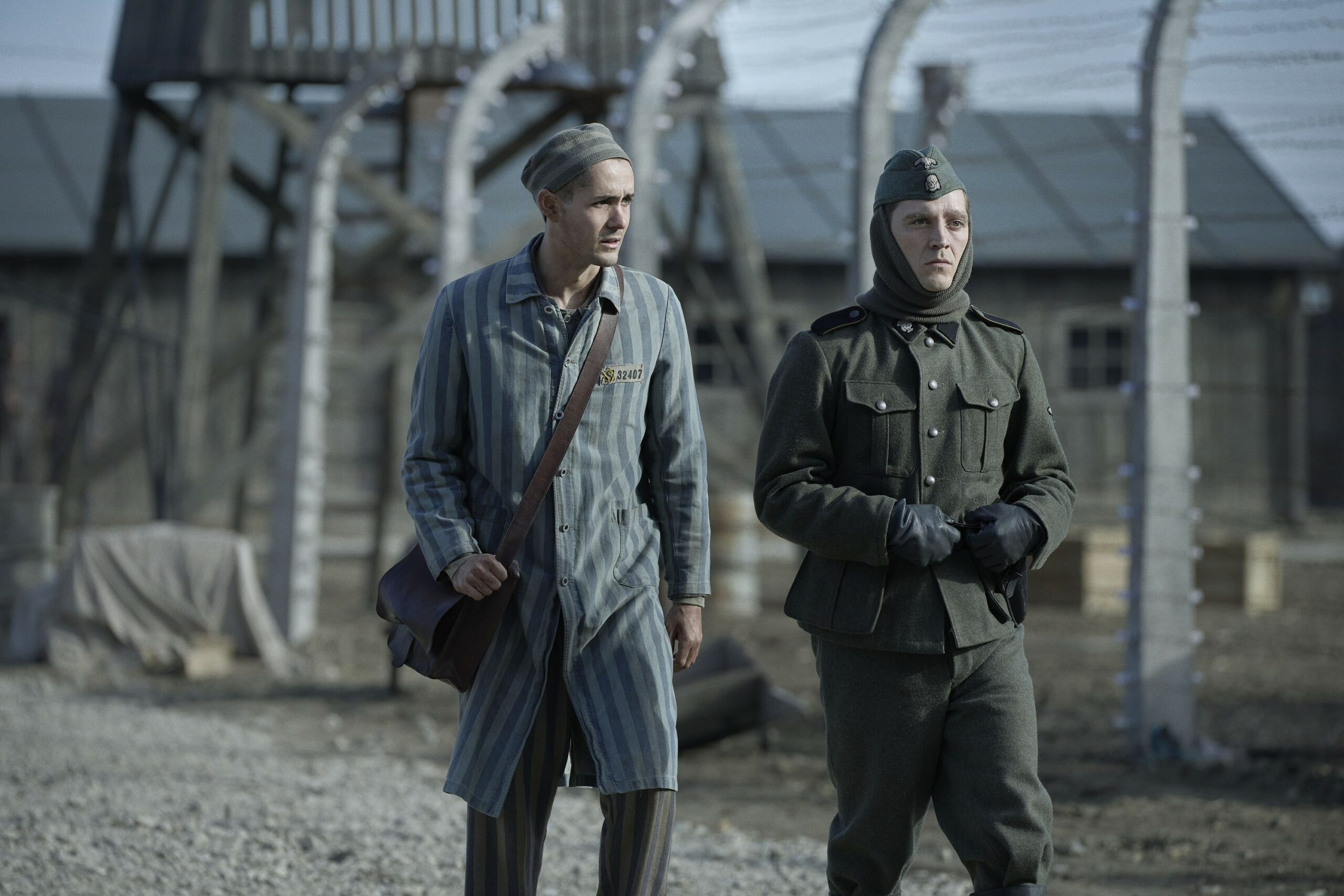 Review: "The Tattoist Of Auschwitz": Wie gut ist die Romanverfilmung?