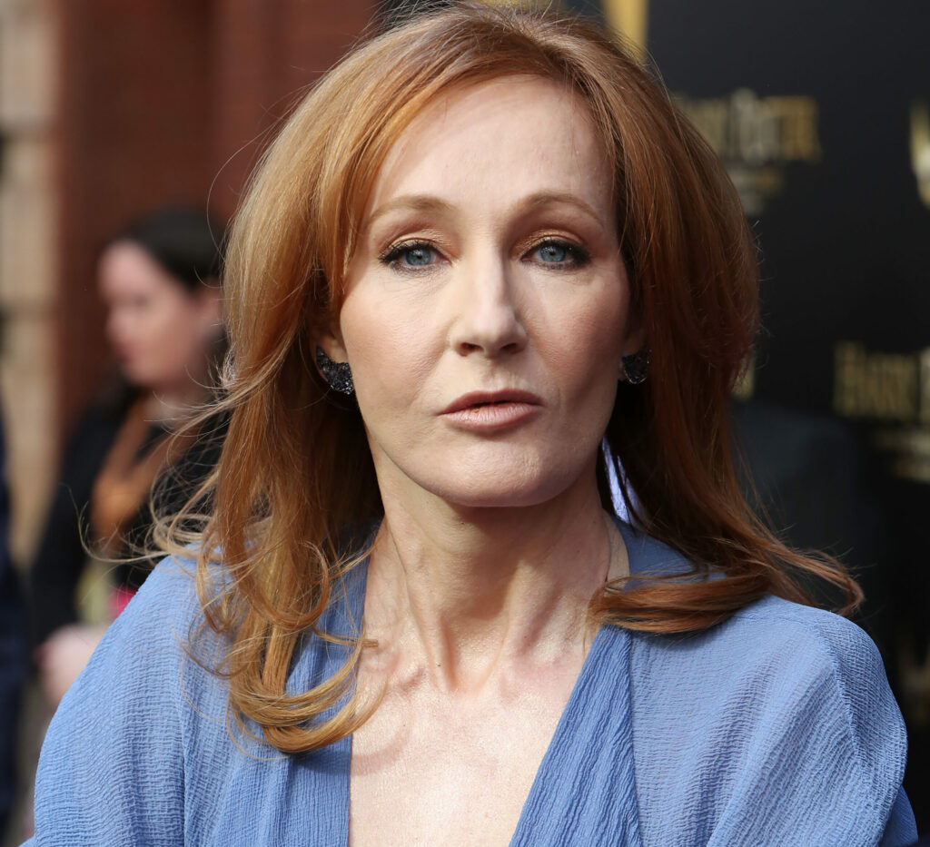 J.K. Rowling will Emma Watson in Grund und Boden tweeten — Rolling Stone