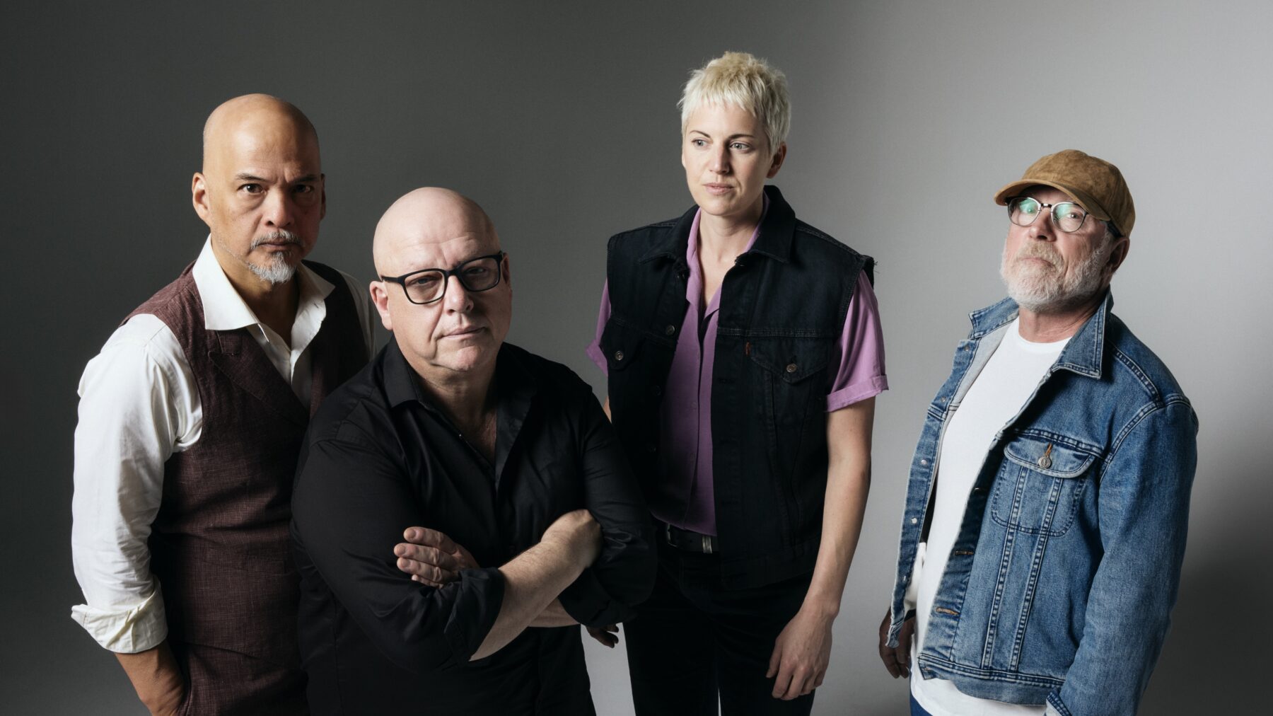 Pixies kündigen ihr neues Album „The Night The Zombies Came“ an