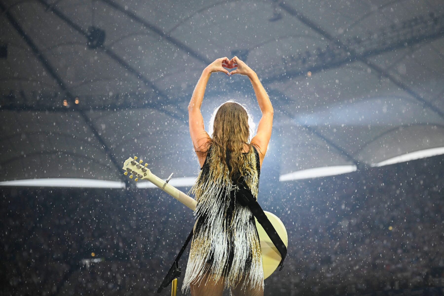 Taylor-Swift-Lexikon: Die geheime Swiftie-Sprache – alle „Eras“-Tour ...