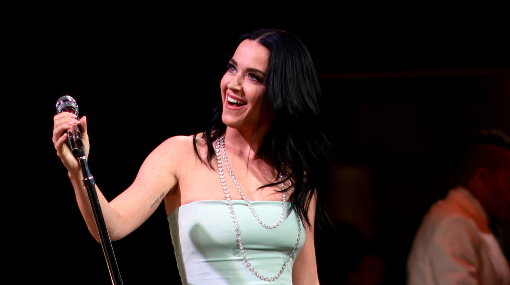 Katy Perry auf „The Lifetimes Tour“ 2025: Tickets, Termine, VVK