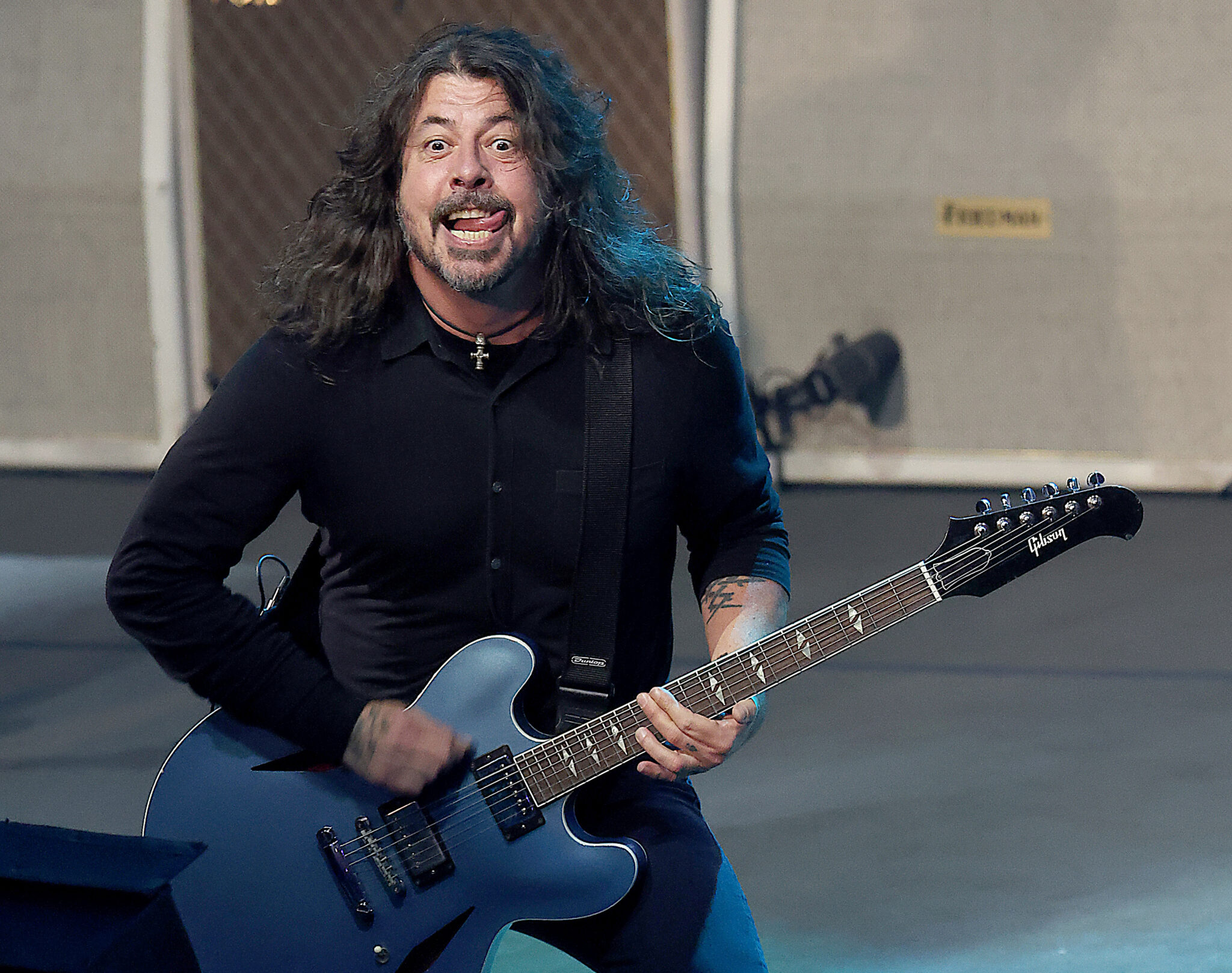 Dave Grohl bittet um Vergebung: Er ist Vater eines unehelichen Kindes ...