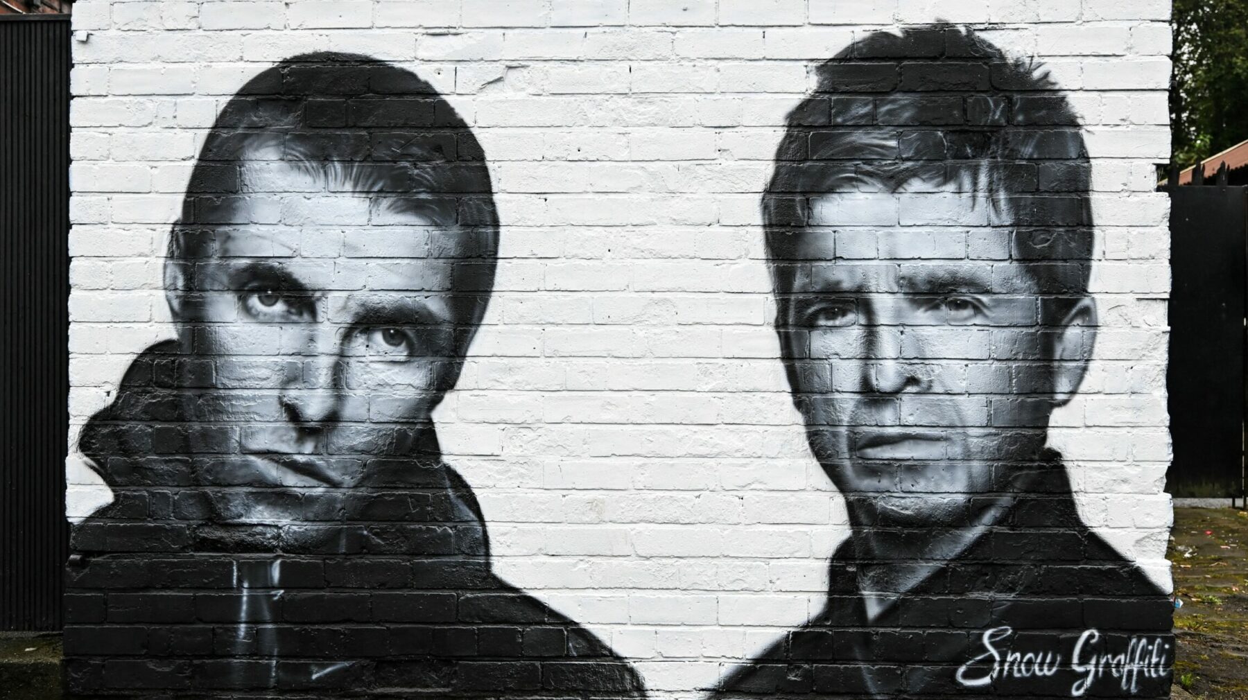 Oasis: Look Back In Adidas — Rolling Stone