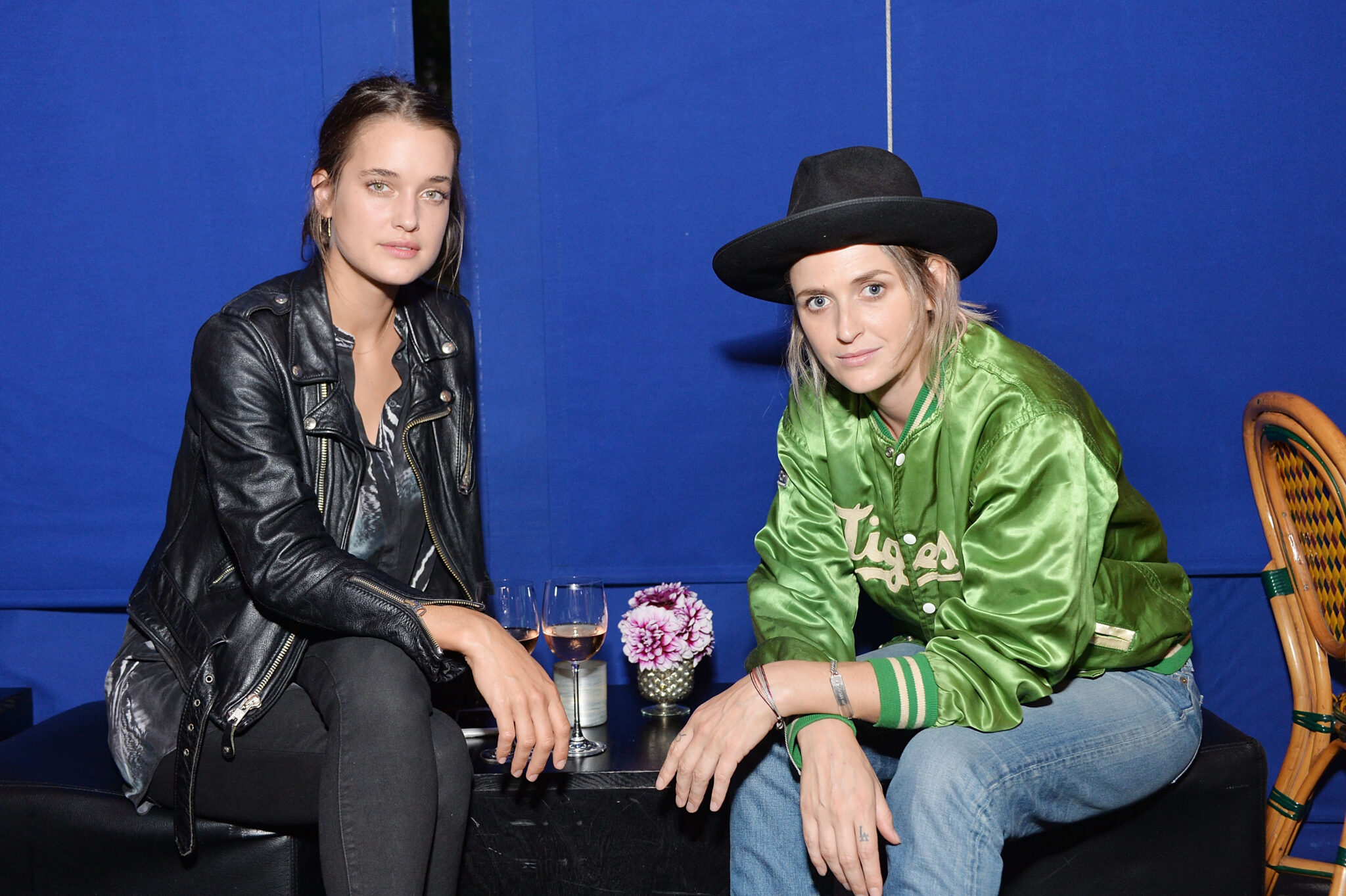 Mit wem ist Emily Armstrong zusammen? Ihre Partnerinnen und Beziehungen ...