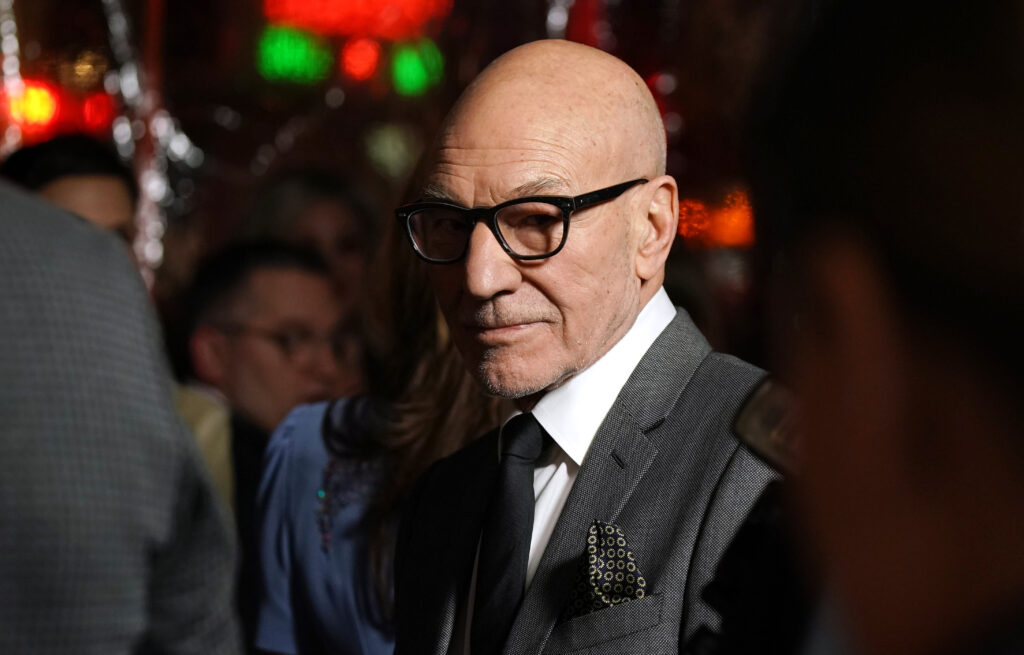 Hier erklärt Leonard Nimoy, wie der Vulkanier-Gruß entstand — Rolling Stone