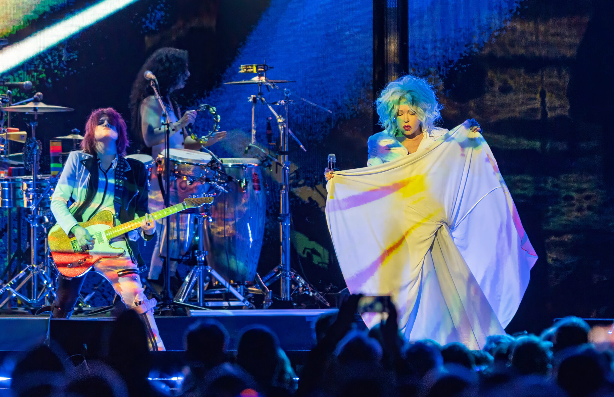 Cyndi Lauper in Berlin: Hoffentlich läuft sie noch viele Jahre in der ...