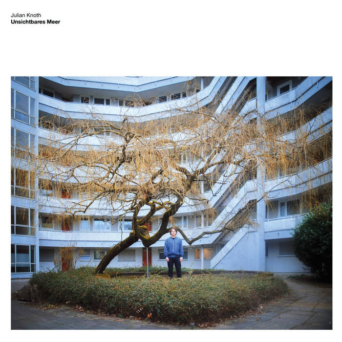 Review: Julian Knoth - „Unsichtbares Meer“ — Rolling Stone